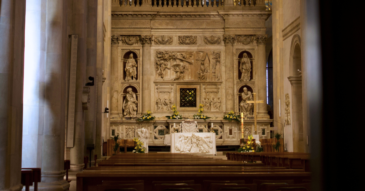 100th edition: Marian protection and Advent treats - Thomas More Centre